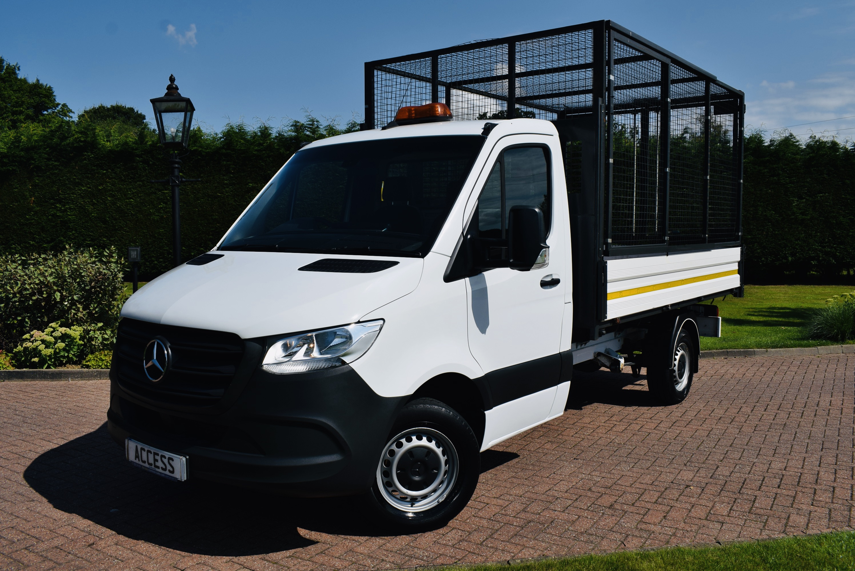UK's Number 1 Commercial Dealership | Access Commercials in Essex